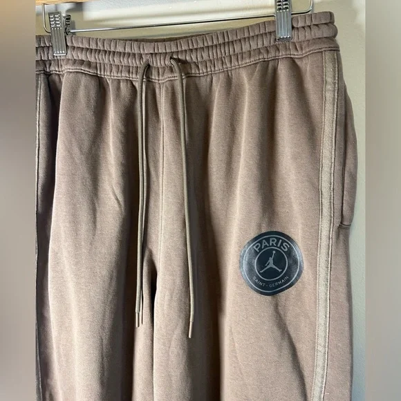 Jordan | Pants | Nike Jordan Paris Saintgermain Sweatpants Mens L Light ...